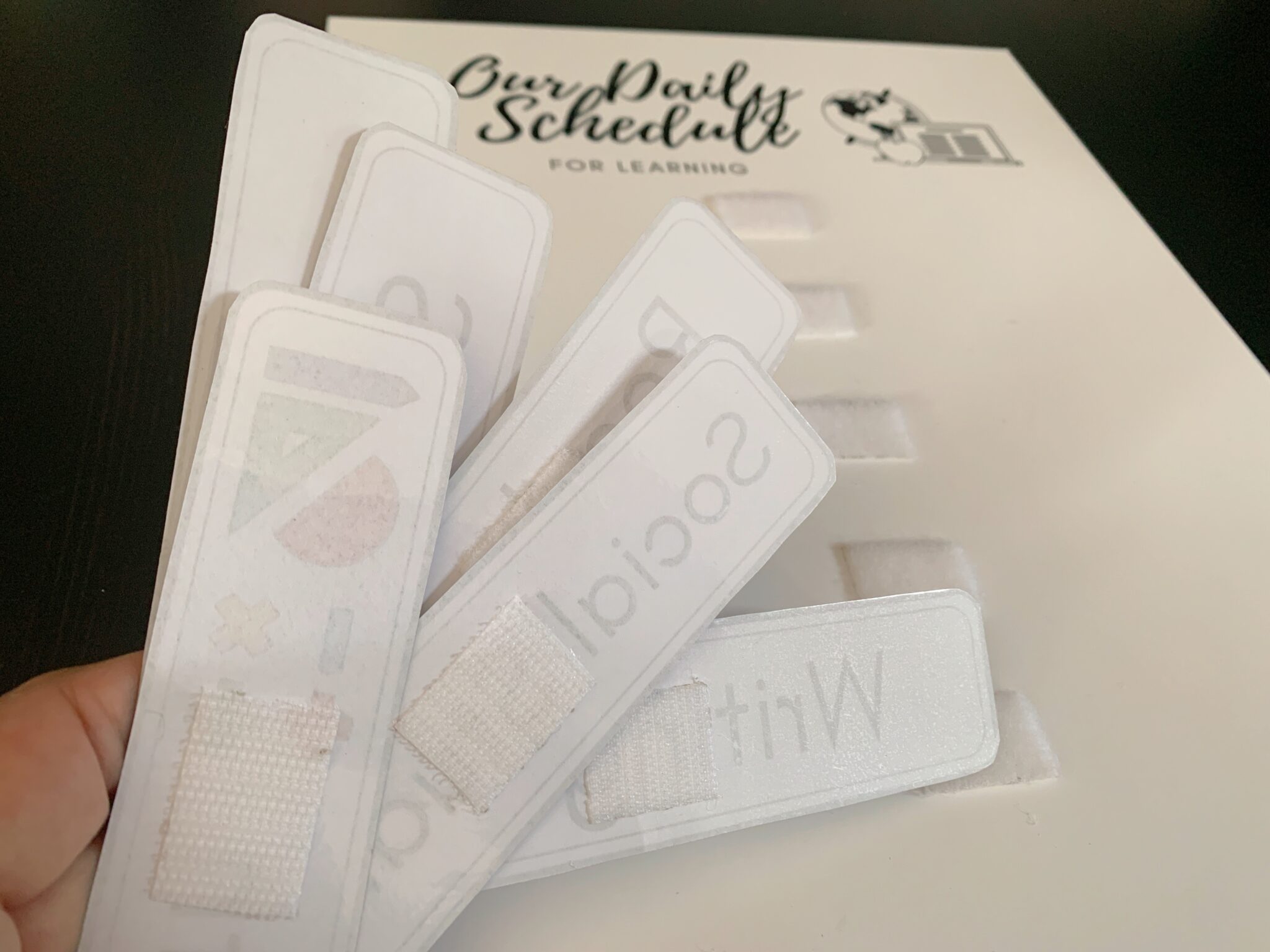 How to Get Organized & Set Up a Successful At-Home Learning Routine ...