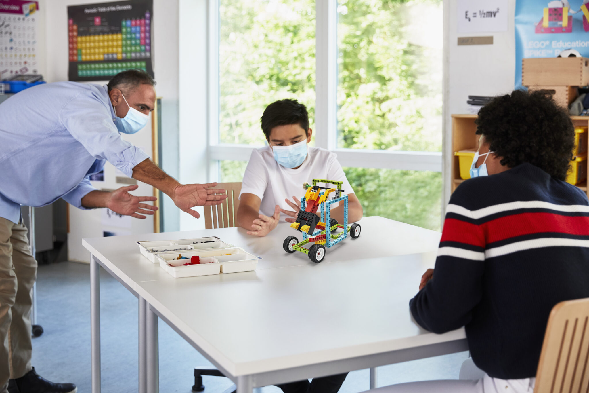 LEGO® Education BricQ Motion Kits Make Learning Physical Science FUN ...